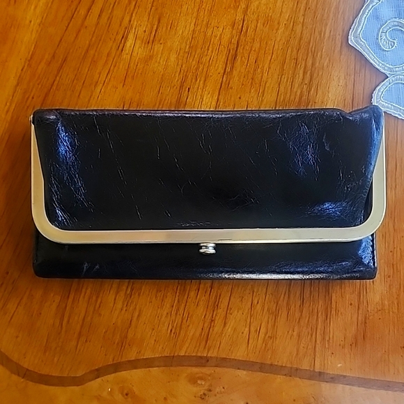 HOBO | Bags | Hobo Wallet | Poshmark